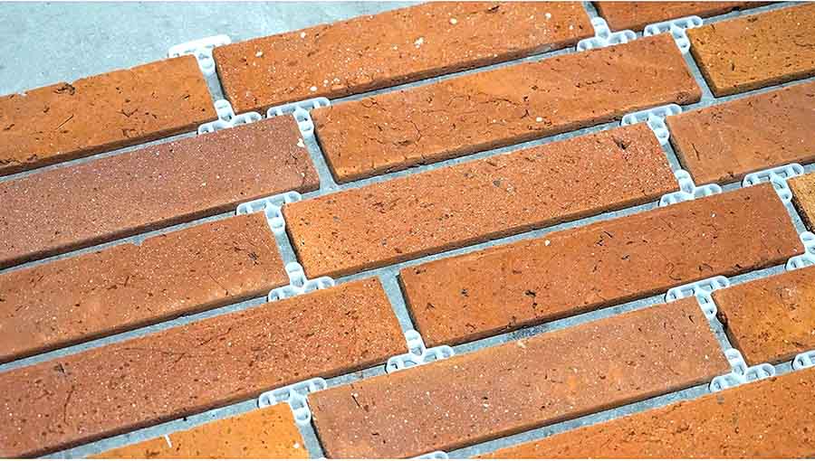 Brick & Spacers – Betonplast